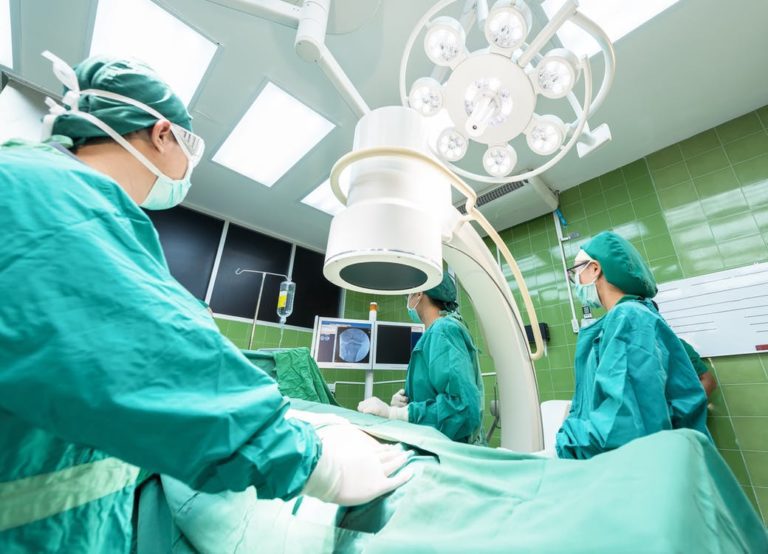 Pilonidal Laser Treatment Los Angeles | Dr Kamrava